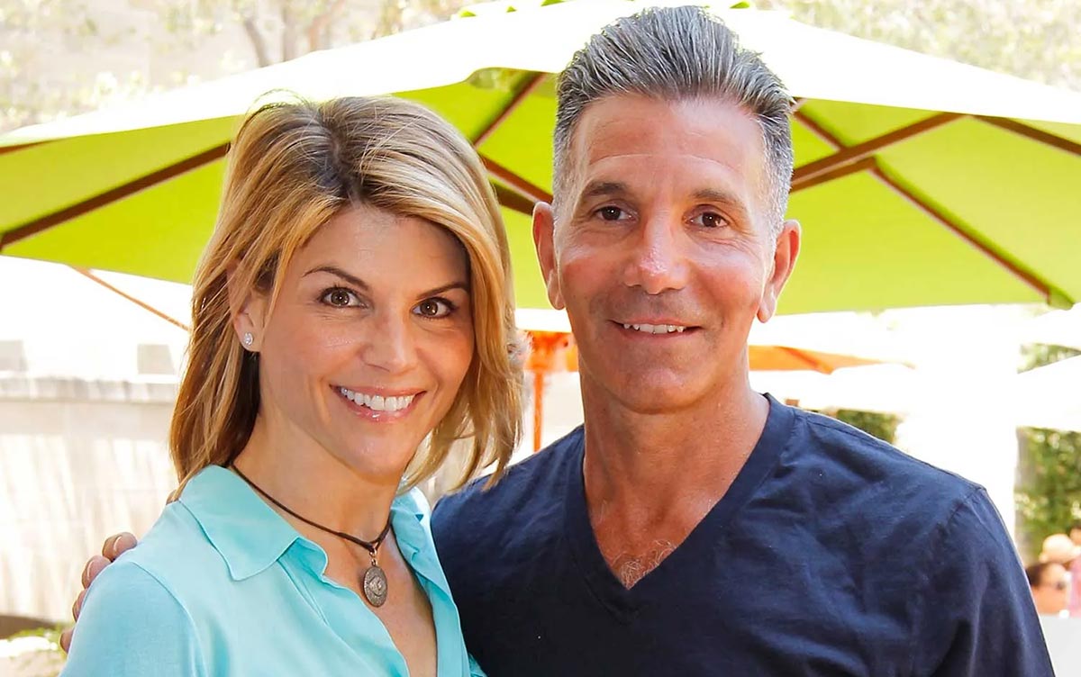 Lori Loughlin and Mossimo Giannulli Separate After Nearly 28 Years of Marriage - Armstrong ...